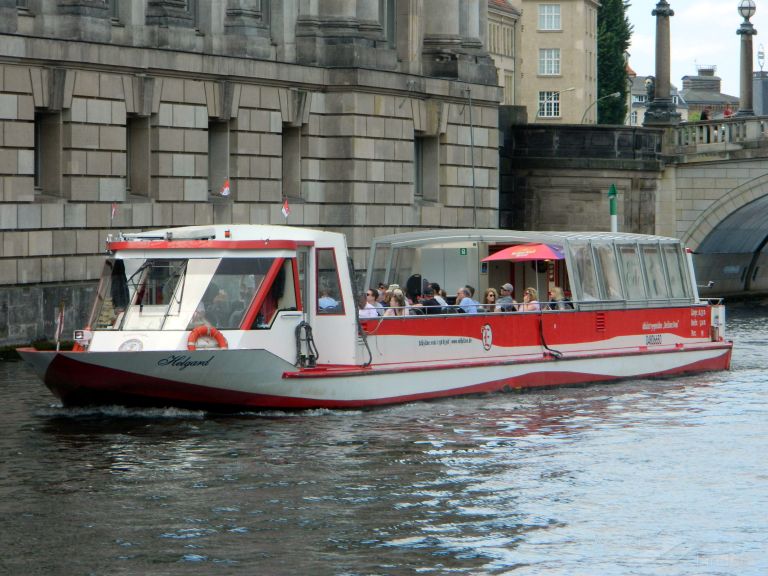 HELGARD, Passenger ship - Details and current position - ENI 04806650 ...