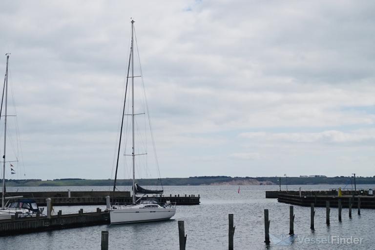 MATHILDE, Sailing vessel - Details and current position - MMSI ...