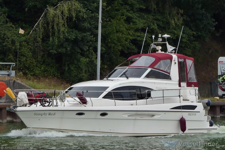 SIMPLY RED, Pleasure craft - Details and current position - MMSI ...