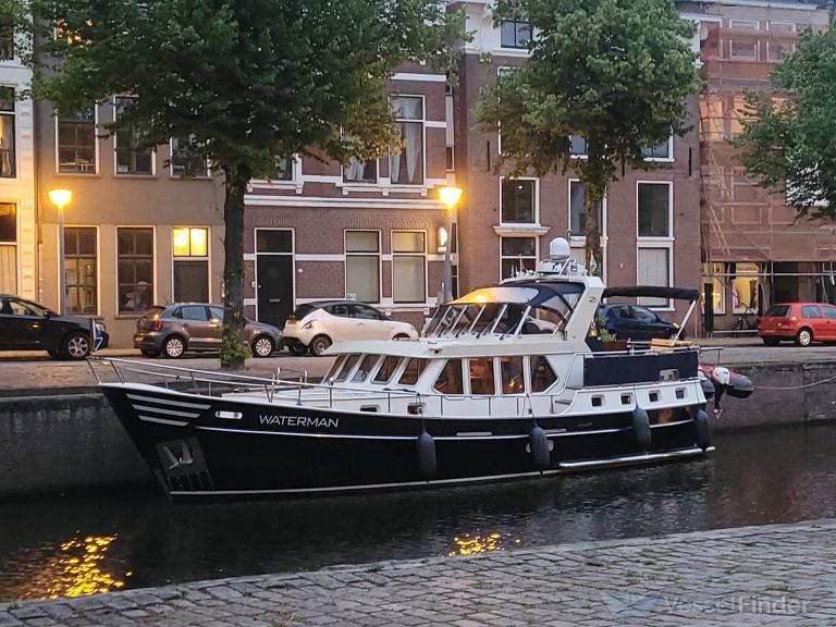 WATERMAN, Pleasure craft - Details and current position - MMSI ...