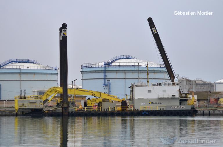 MANU PEKKA, Dredging or UW ops - Scheepsdetails en huidige positie ...