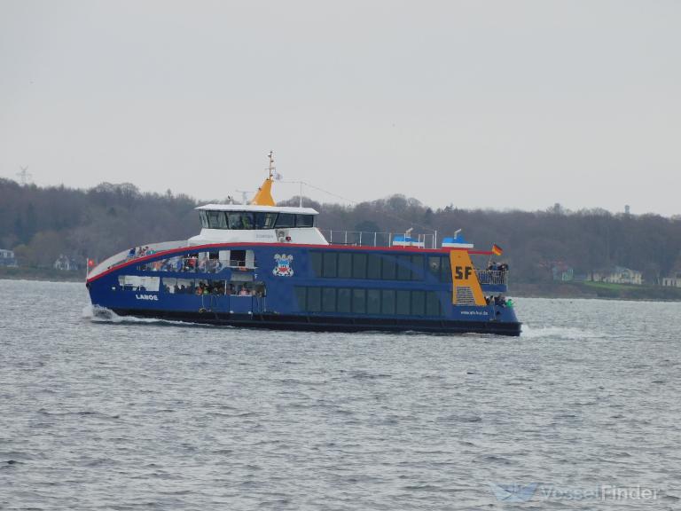 LABOE, Passenger ship - Details and current position - ENI 02340050 ...