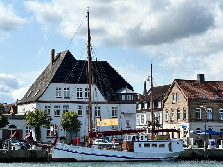 ELIDA, Sailing vessel - Details and current position - MMSI 218090000 ...