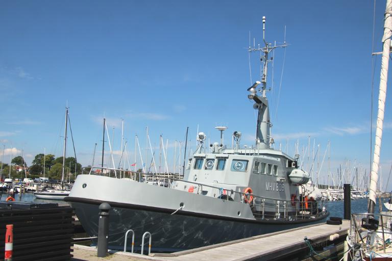 MHV 809 ANTARES, Military ops - Details and current position - MMSI ...