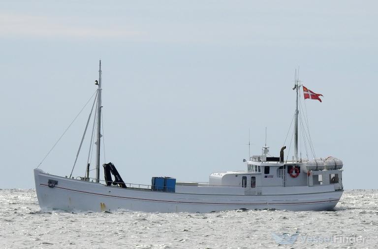 PETER, Passenger ship - Details and current position - MMSI 219002418 ...