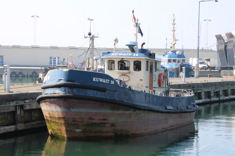KUWAIT 10, Tanker - Details and current position - MMSI 219007671 ...