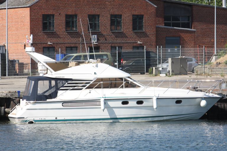 PRETTY COOL CAROLINE, Pleasure craft - Details and current position ...