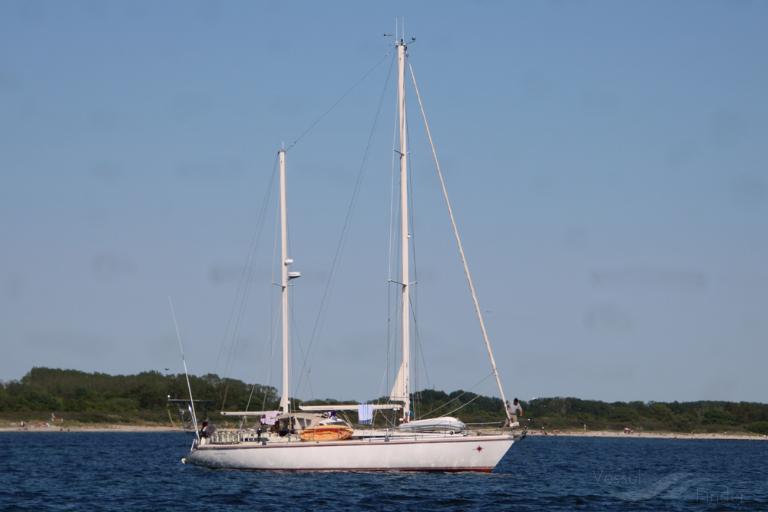 RHUMB RUNNER, Sailing vessel - Details and current position - MMSI ...