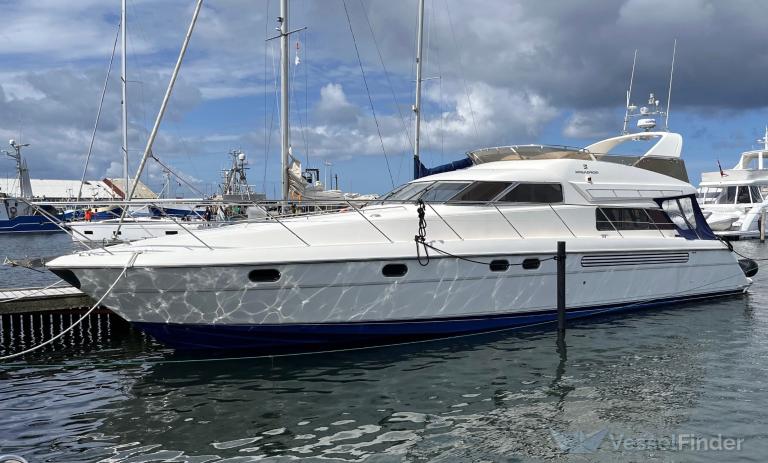 LADY ELENA, Pleasure craft - Details and current position - MMSI ...