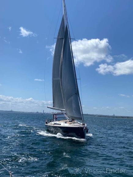 BEA, Sailing vessel - Details and current position - MMSI 219031805 ...