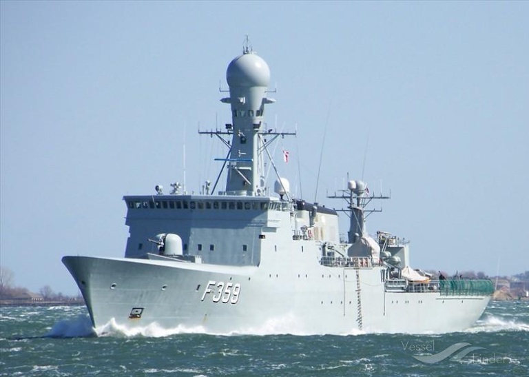 HDMS VAEDDEREN, Military ops - Details and current position - MMSI ...