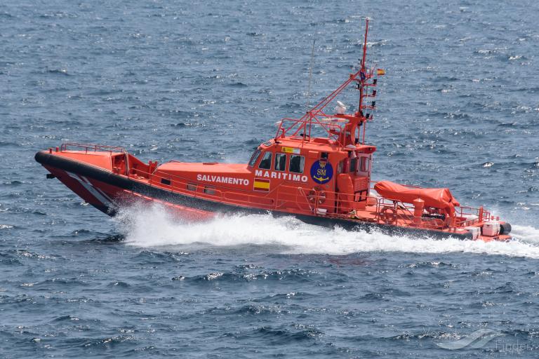 SALVAMAR SIRIUS, SAR - Details and current position - MMSI 224003410 ...