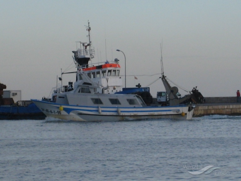 CACHARRO, Fishing vessel - Details and current position - MMSI ...