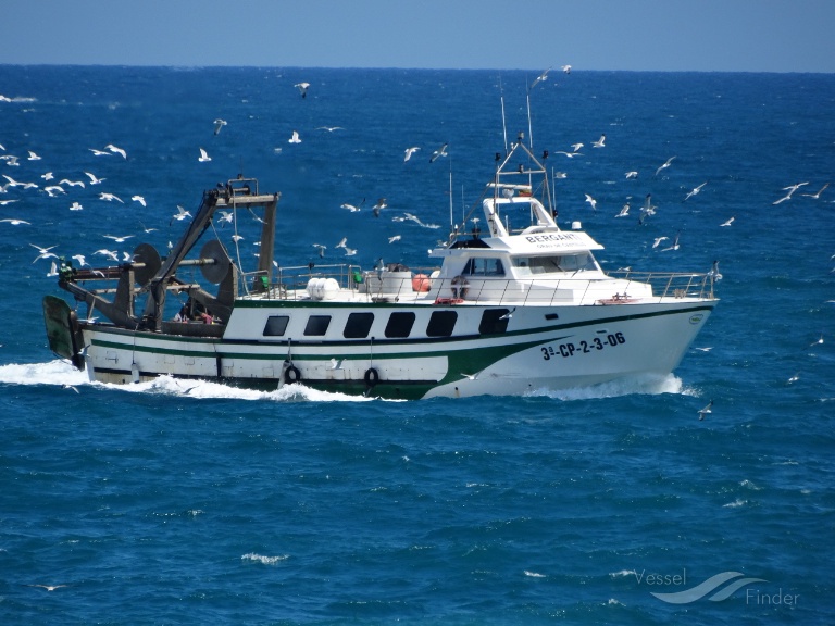 PAPA BARRANCO, Fishing vessel - Details and current position - MMSI ...