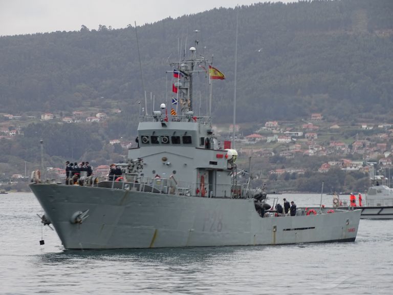 P28, Military ops - Details and current position - MMSI 225340000 ...