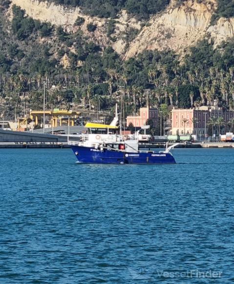 FESTINA LENTE, Towing vessel - Details and current position - MMSI ...