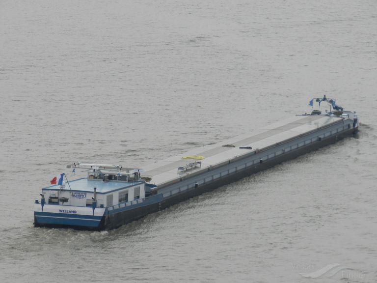 WELLAND, Cargo ship - Details and current position - MMSI 226004220 ...