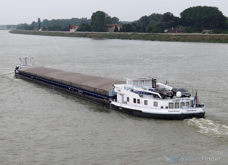 Photographers - VesselFinder