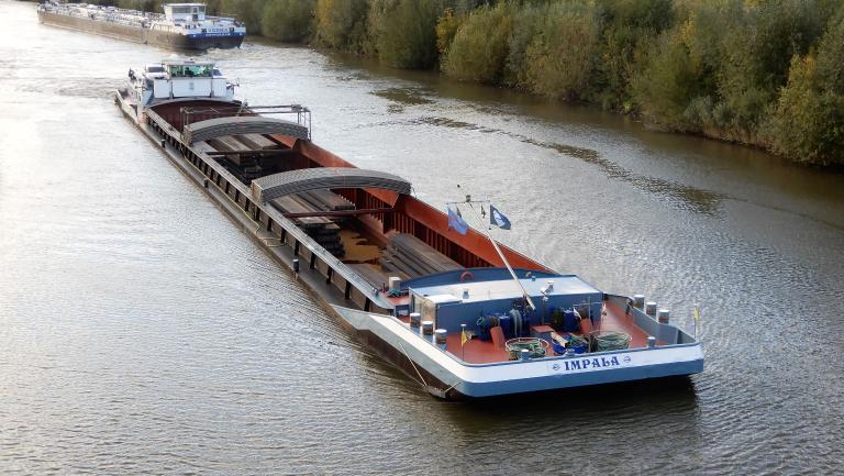 IMPALA, Cargo ship - Details and current position - MMSI 226015610 ...
