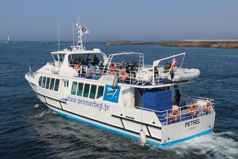 PETREL, Passenger ship - Details and current position - MMSI 227009960 ...
