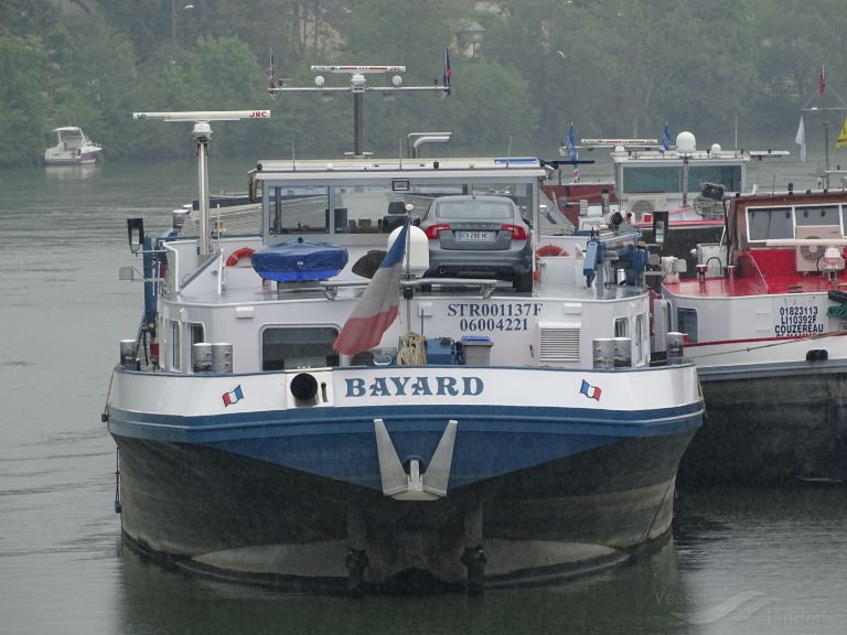 BAYARD, Cargo ship - Details and current position - MMSI 227097720 ...