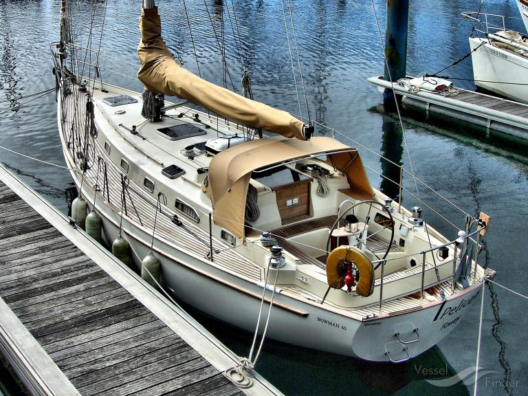 PELICAN, Pleasure craft - Details and current position - MMSI 227154830 ...