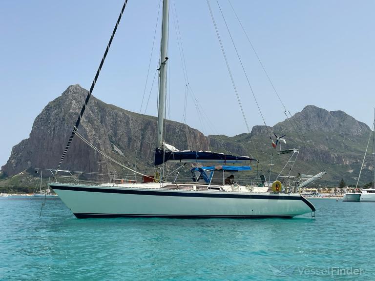 CLIO, Sailing vessel - Details and current position - MMSI 227198290 ...
