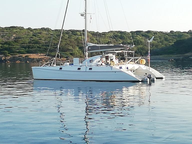 EOS, Sailing vessel - Details and current position - MMSI 227259720 ...