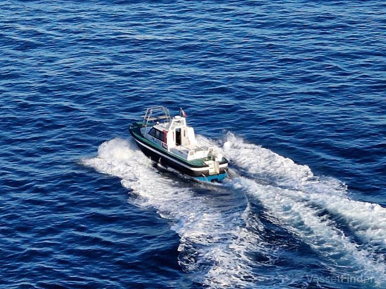 PILOT BOAT 117, Pilot - Details and current position - MMSI 227472250 ...