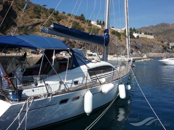 LOBEA, Sailing vessel - Details and current position - MMSI 227685220 ...