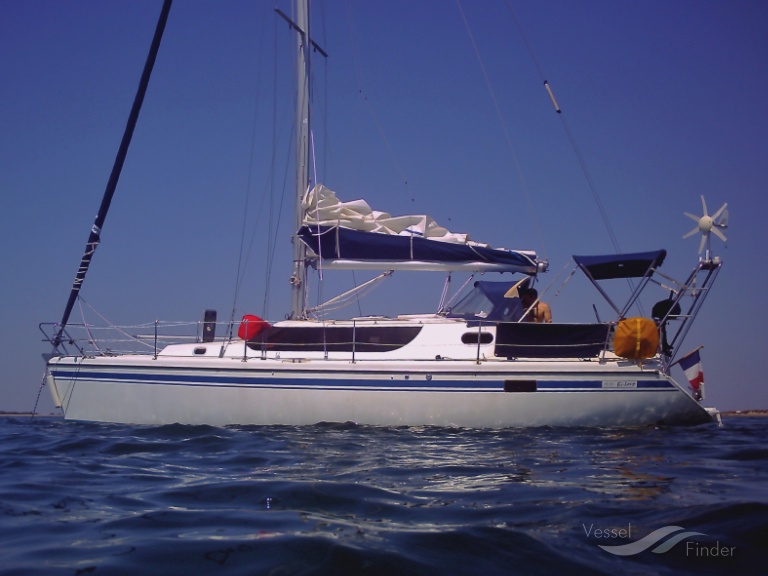 PTI-KET, Sailing vessel - Details and current position - MMSI 227698540 ...