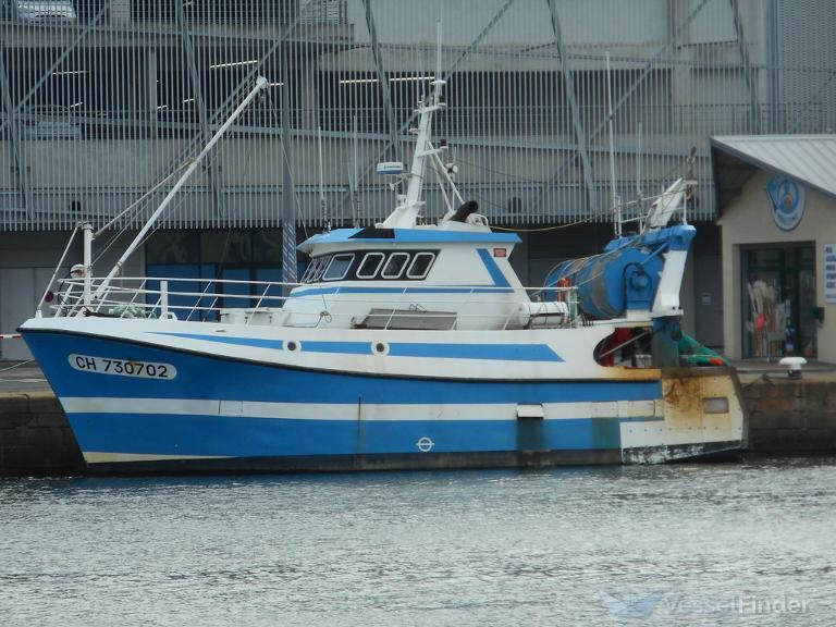 FV SOLITAIRE I, Fishing vessel - Details and current position - IMO ...
