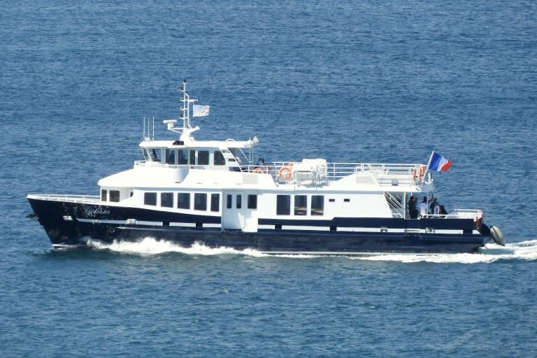 VICTORIA, Passenger ship - Details and current position - MMSI ...