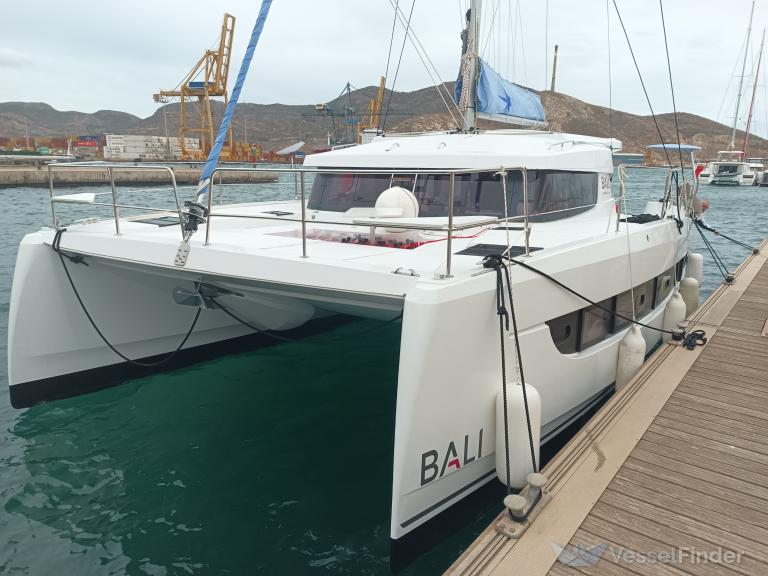 TEHANI, Pleasure craft - Details and current position - MMSI 228211890 ...