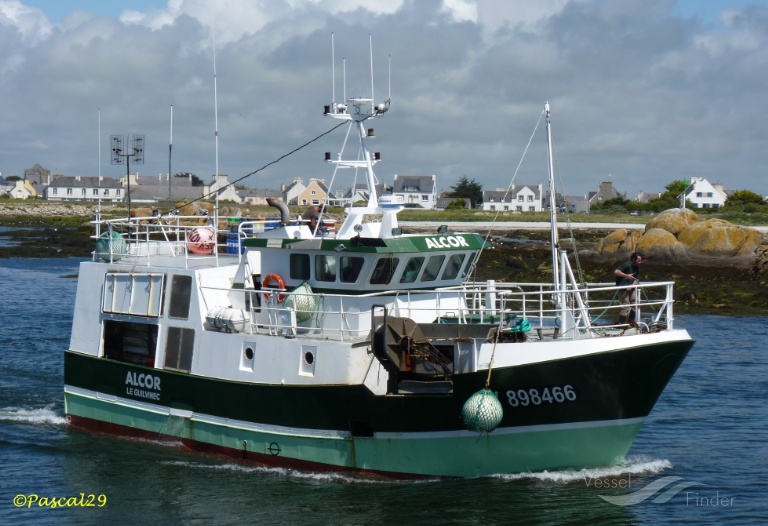 FV ALCOR, Unknown - Details and current position - MMSI 228263900 ...