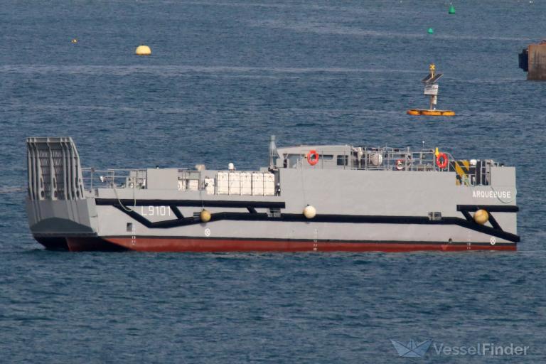 ARQUEBUSE, Military ops - Details and current position - MMSI 228865200 ...