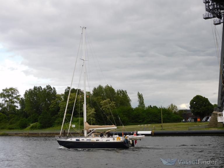 AUK, Sailing vessel - Details and current position - MMSI 232003109 ...