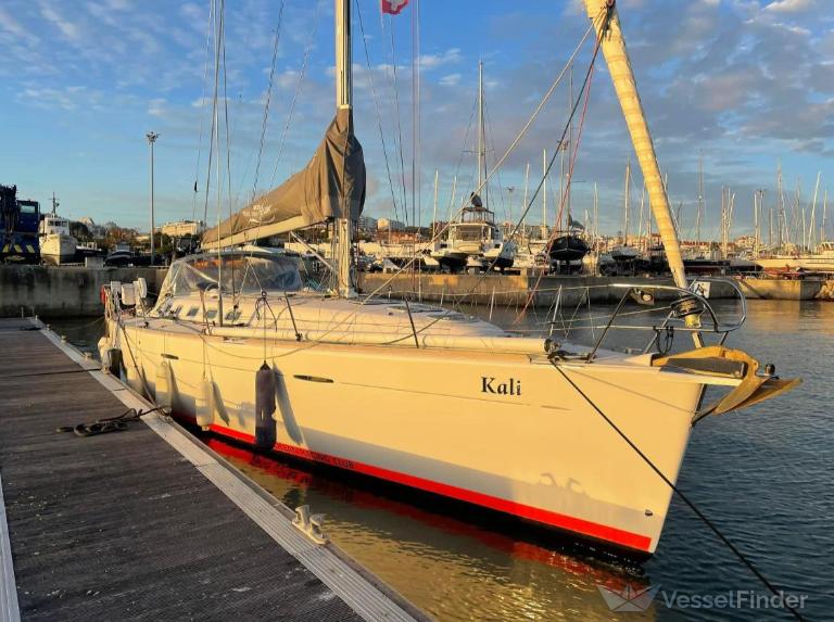 KALI, Sailing vessel - Details and current position - MMSI 232006113 ...