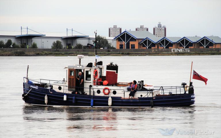 STEADFAST, Tug - Details and current position - MMSI 232006155 ...