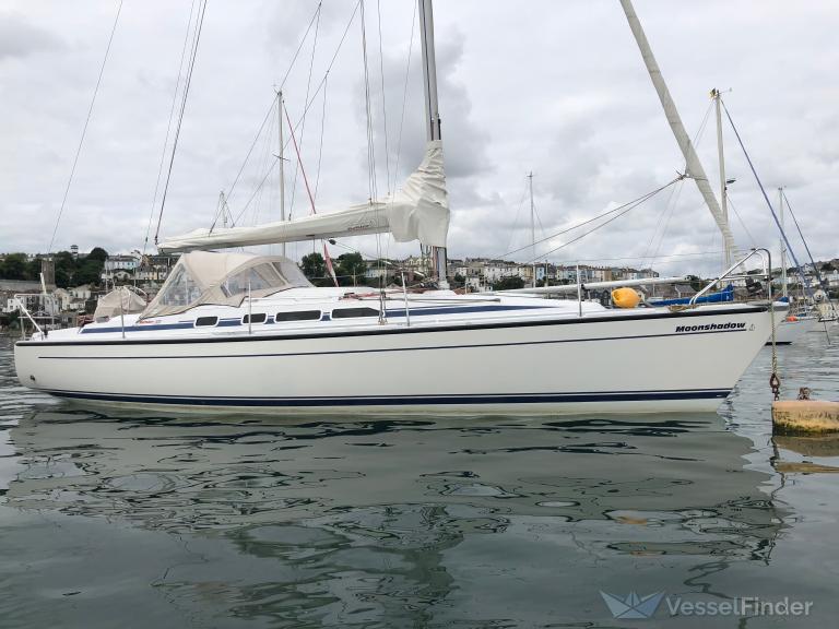 MOONSHADOW, Sailing vessel - Details and current position - MMSI ...