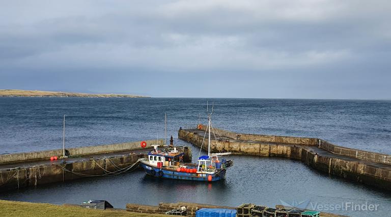 ENYA JEAN WK55, Fishing vessel - Details and current position - MMSI ...