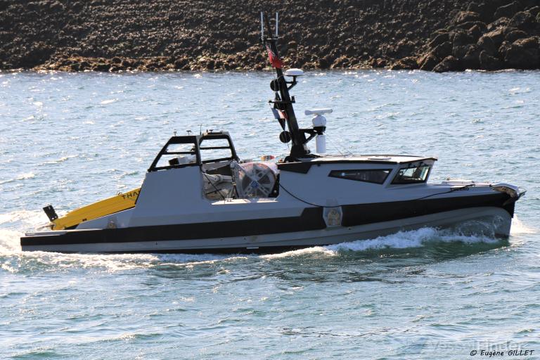 ZERO, Tug - Details and current position - MMSI 232014338 - VesselFinder