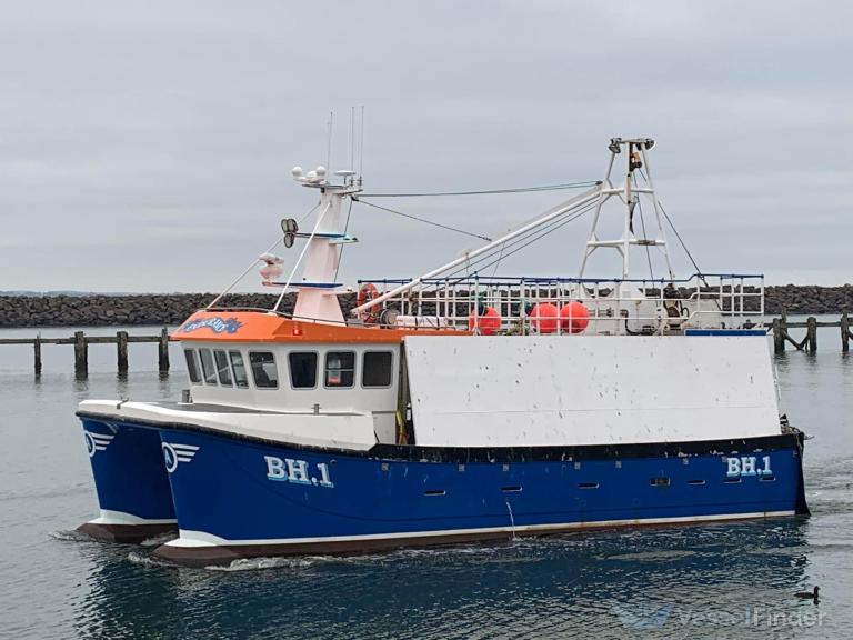ENDURANCE BH1, Fishing vessel - Details and current position - MMSI ...