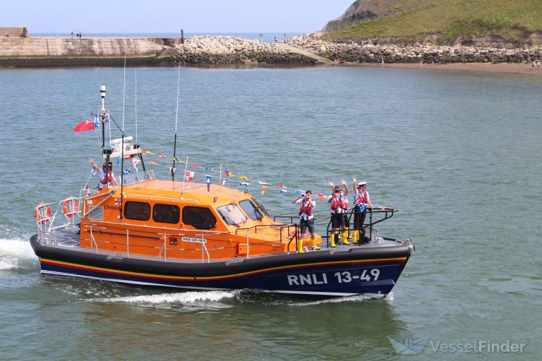 RNLI LIFEBOAT 13-49, SAR - Details and current position - MMSI ...