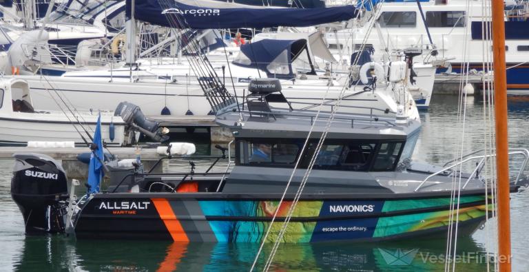 SMARTFISH, Pleasure craft - Details and current position - MMSI 232031050 - VesselFinder