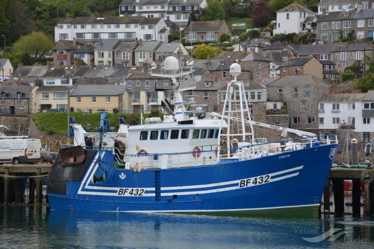 FAITHFUL STAR FR83, Fishing vessel - Detalles del buque y posición ...