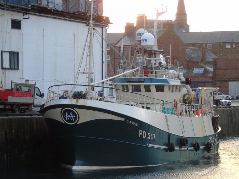COMRADES LK308, Fishing vessel - Details and current position - MMSI ...