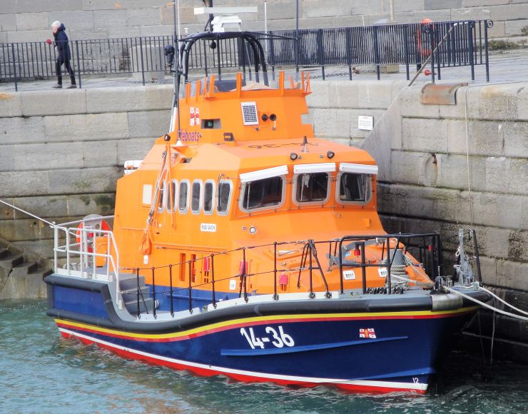 RNLI LIFEBOAT 14-36, SAR - Details and current position - MMSI ...