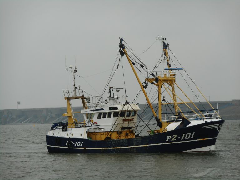 LOUISA N PZ101, Fishing vessel - Details and current position - MMSI ...