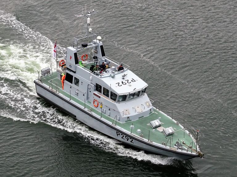 HMS CHARGER, Military ops - Details and current position - MMSI ...